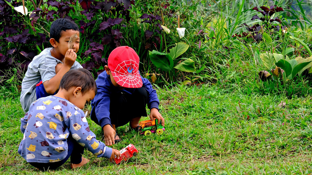 Benefits of playing out | Life Based Learning